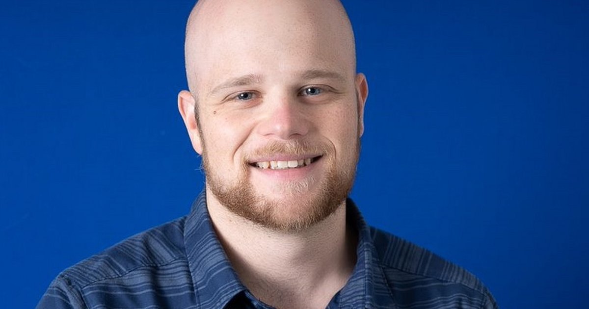 Dr. Colin Kretz Bloom