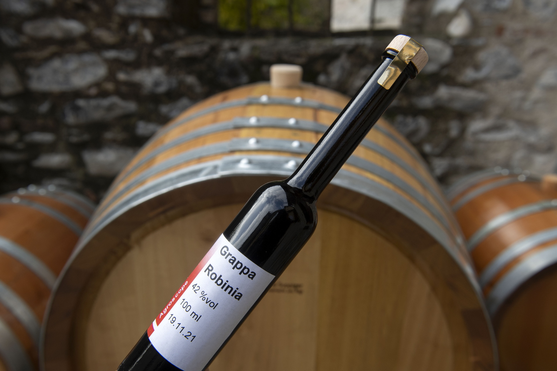 Grappa Ticinese invecchiata in botti di Robinia